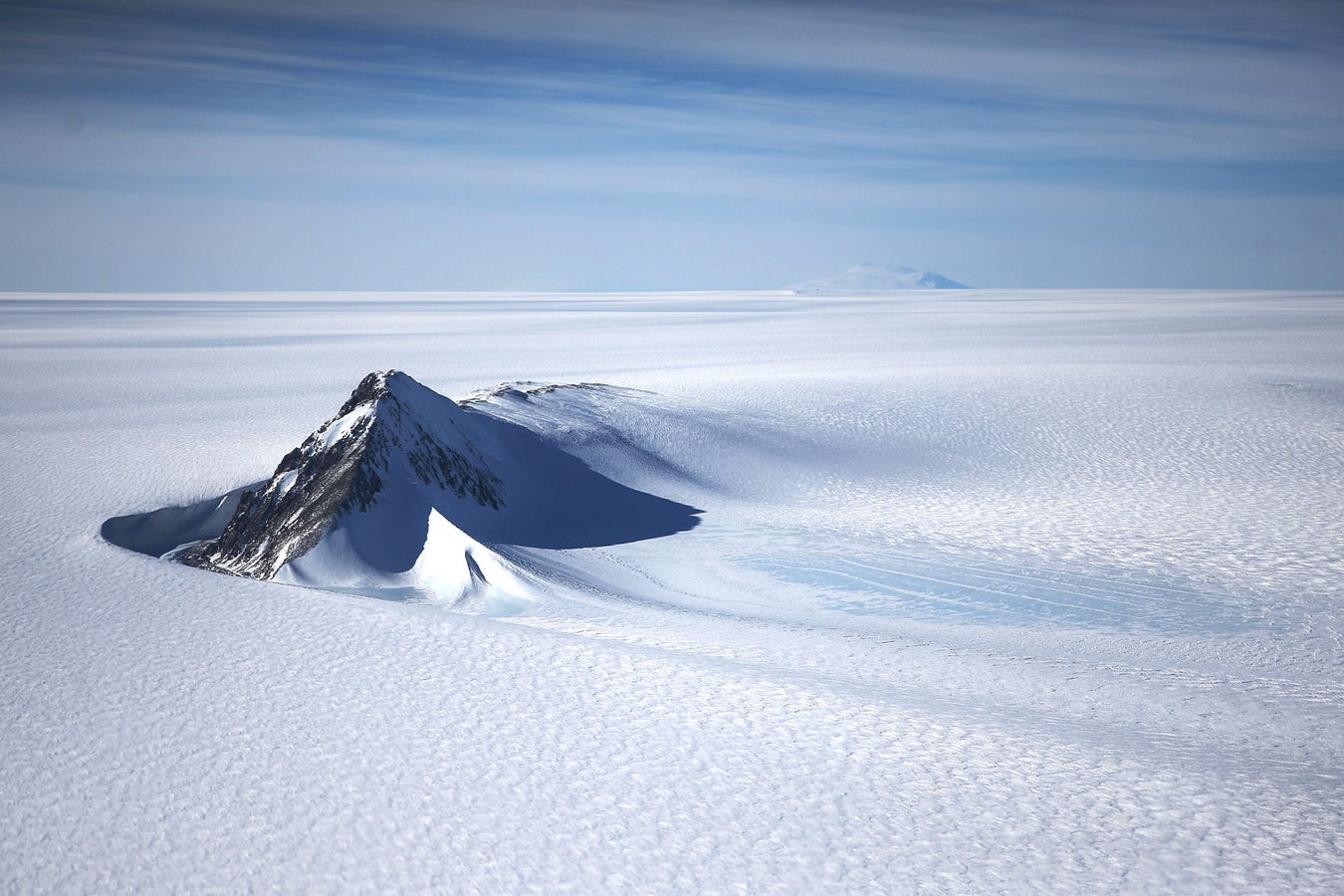 Antarctic Ice Hides 40-Million-Year-Old River System | Scientific American