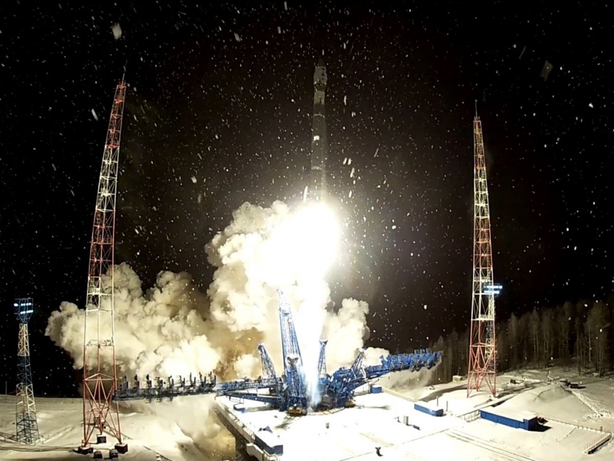 russian space shuttle launch