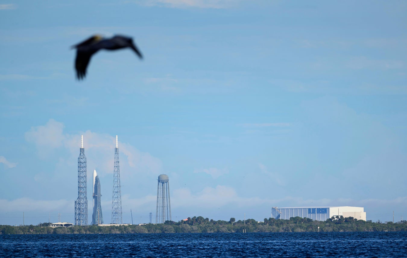 Blue Origin’s New Glenn Rocket Finally Takes Flight | Scientific American