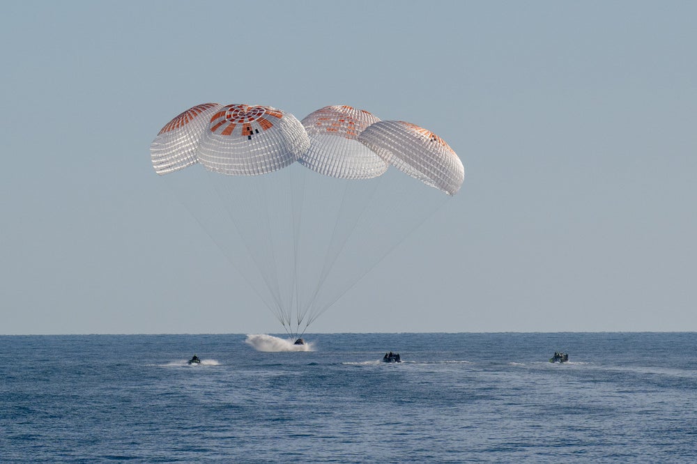 After 286 Days in Space, NASA Astronauts Return to Earth with a Splash ...