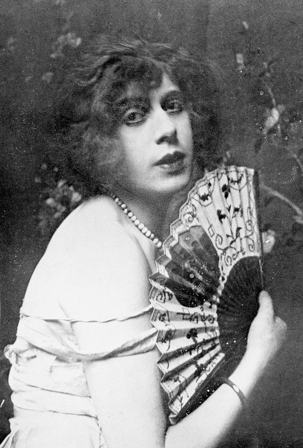 The Forgotten History of the World's First Trans Clinic | Scientific ...