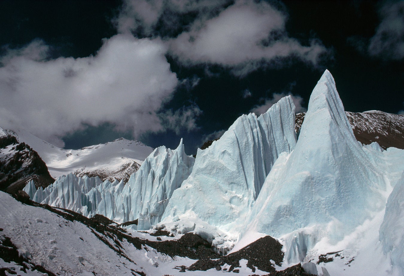 Giant, Deadly Ice Slide Baffles Researchers | Scientific American