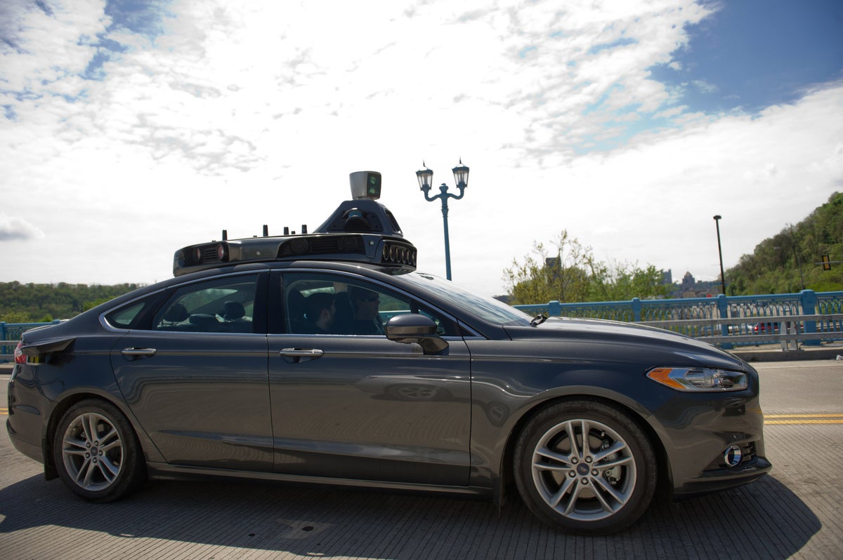 Uber's "Self-Driving" Test Cars to Be Overseen by Driver and Engineer ...