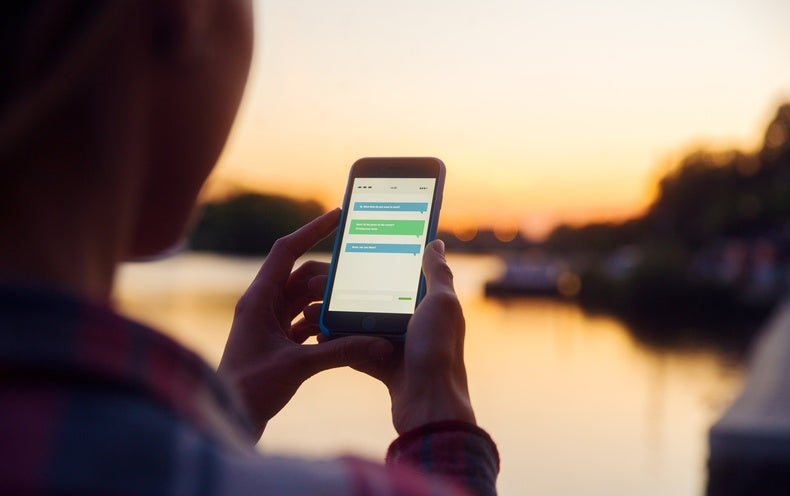 5 Vital Things You Can't Do Properly When You're on Your Phone ...