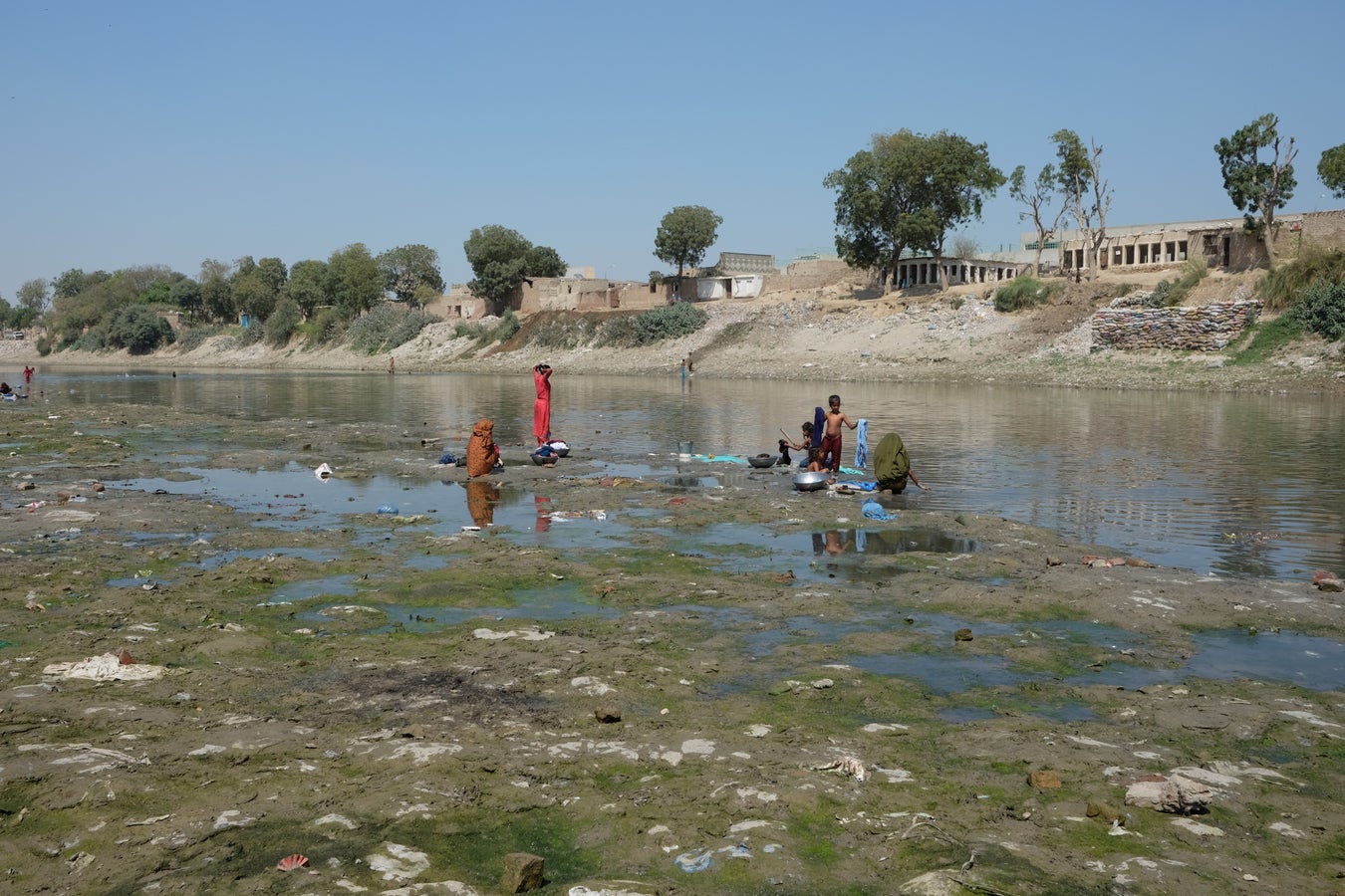 Pakistan Is Racing to Combat the World's First Extensively Drug ...