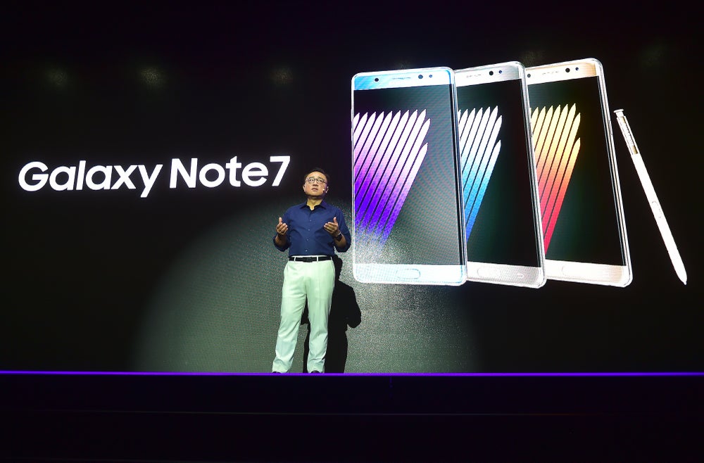 The Science behind Samsung Phone Battery Fires | Scientific American
