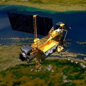 Huge Defunct Satellite Falling to Earth Faster Than Expected, NASA Says ...