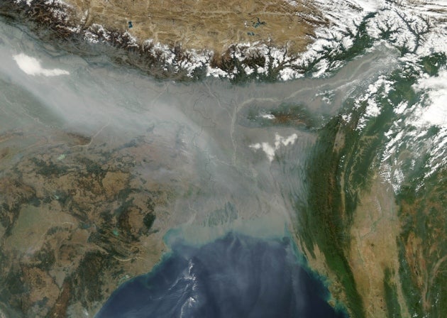 Himalayas Fail as Pollutants Barrier - Scientific American