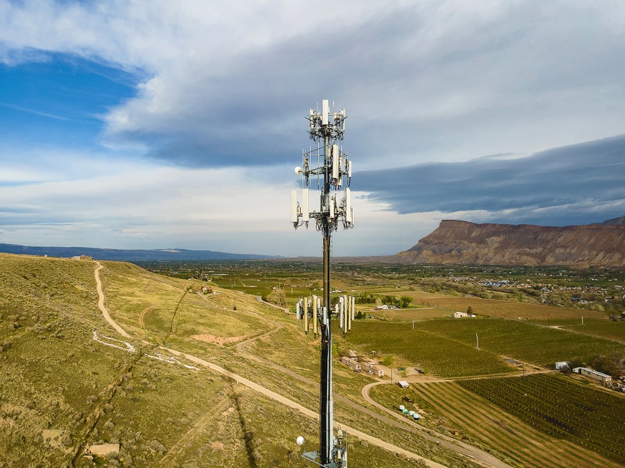 New 6G Networks Are in the Works. Can They Destroy Dead Zones for Good ...