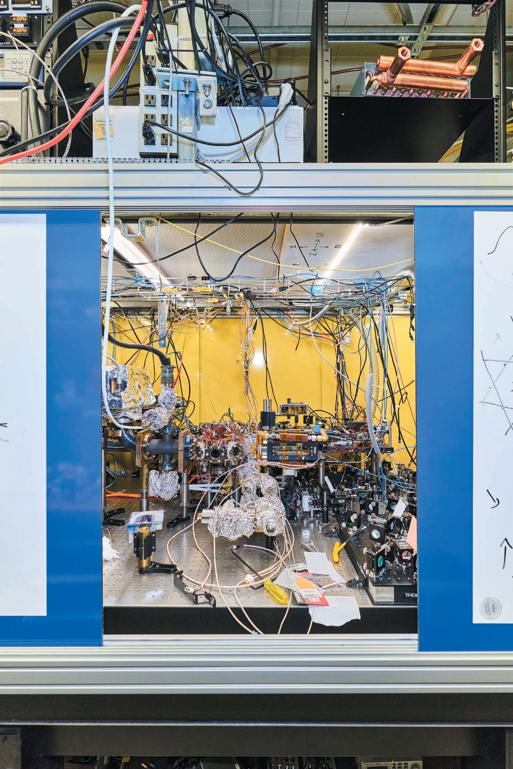 Physicists Make Matter out of Light to Find Quantum Singularities ...