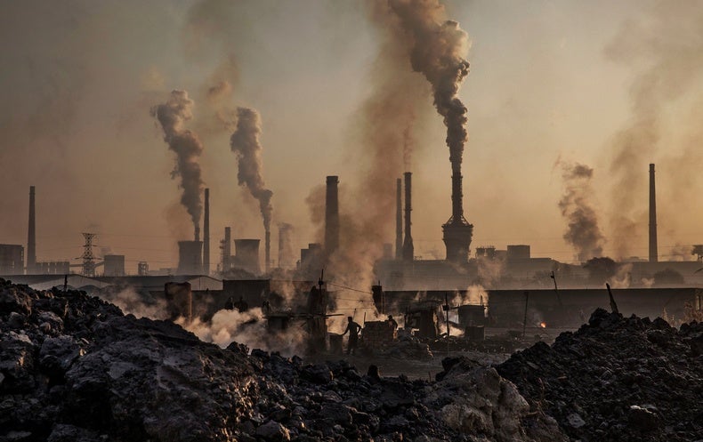 Global Carbon Emissions Are Rising Again after 3 Flat Years ...