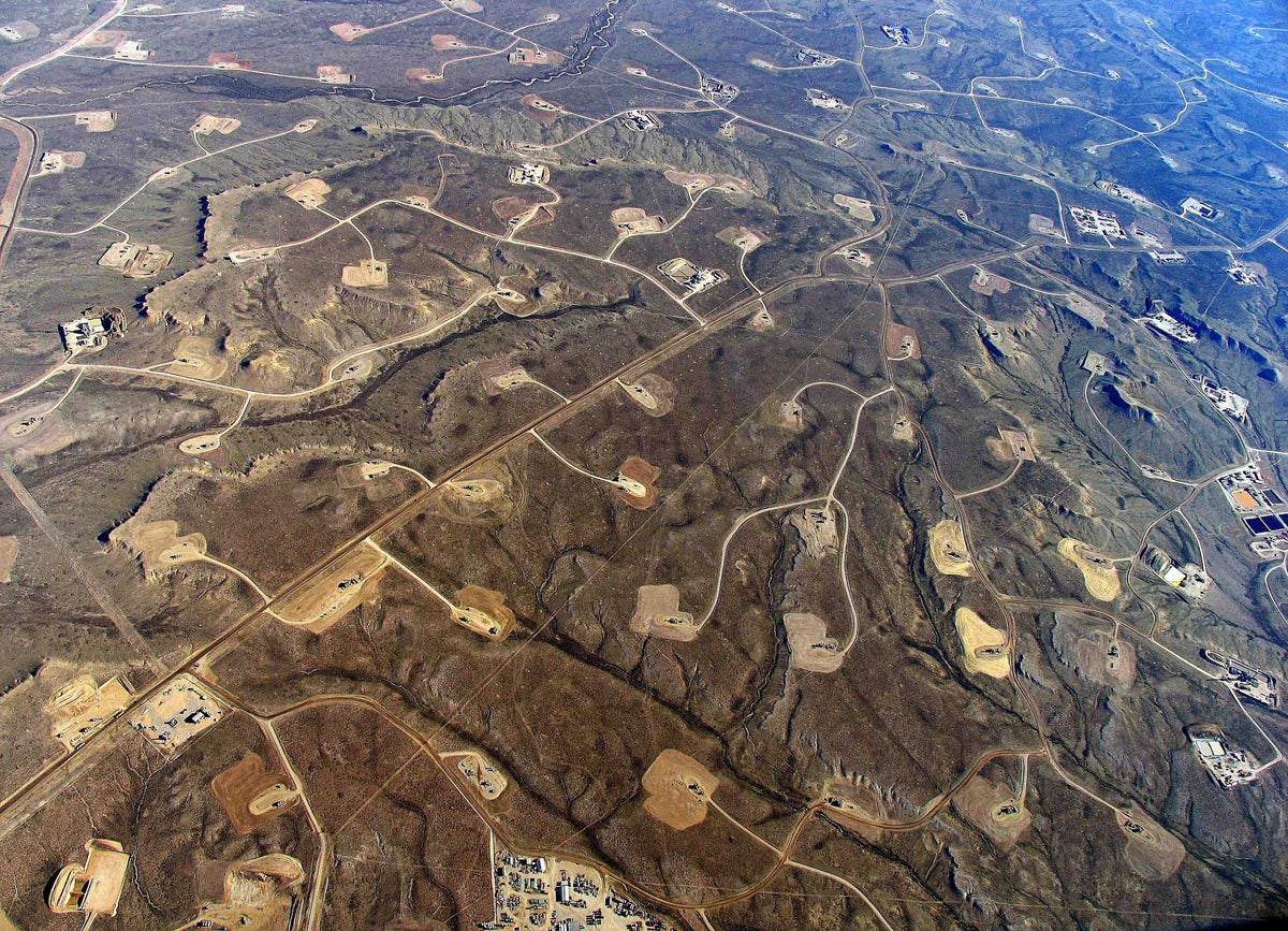 Chemistry May Yield Lucrative Use for Wasted Methane | Scientific American