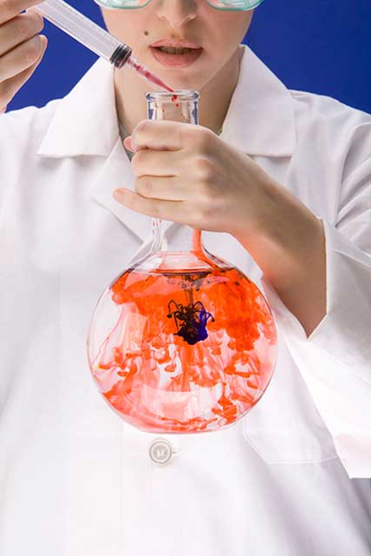 How to Watch a Chemical Reaction in Slow Motion | Scientific American
