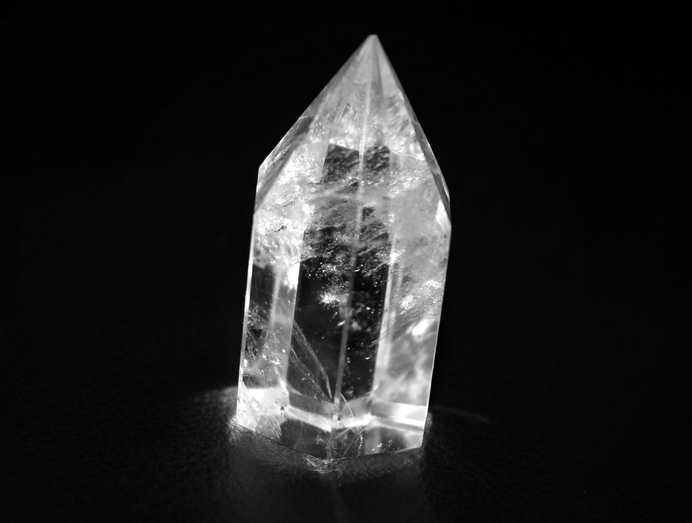 Exotic Physics Glimpsed for First Time in Lab Crystal | Scientific American