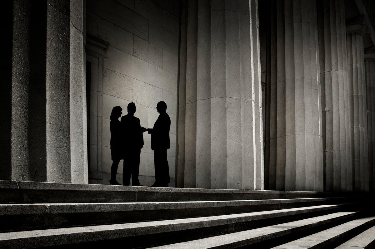 Banking Culture Encourages Dishonesty | Scientific American
