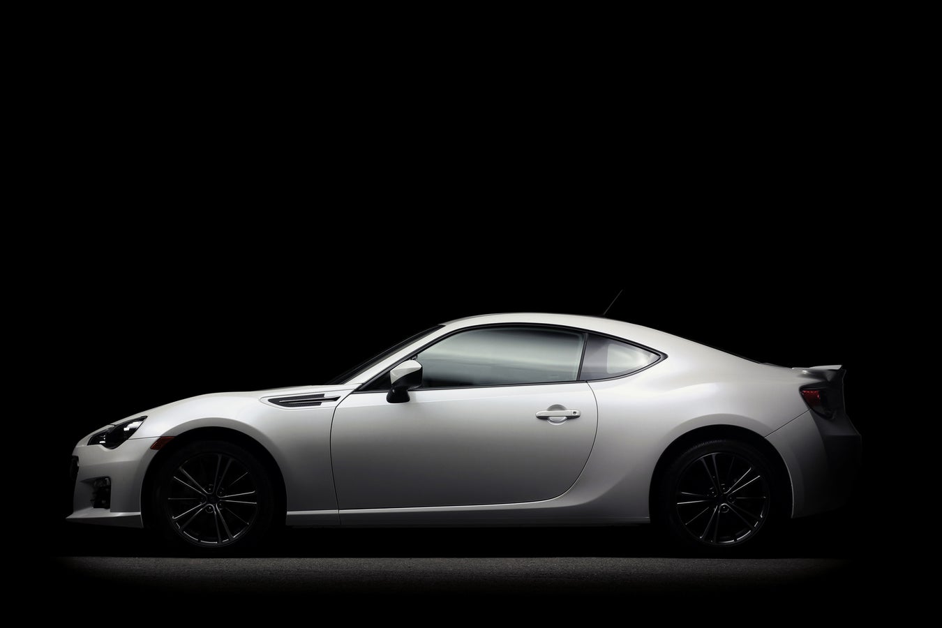 How Do You Put a Plane Engine in a Car? | Scientific American