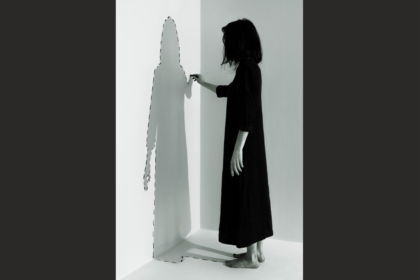 A New Therapy for Multiple Personality Disorder Helps a Woman with 12 ...